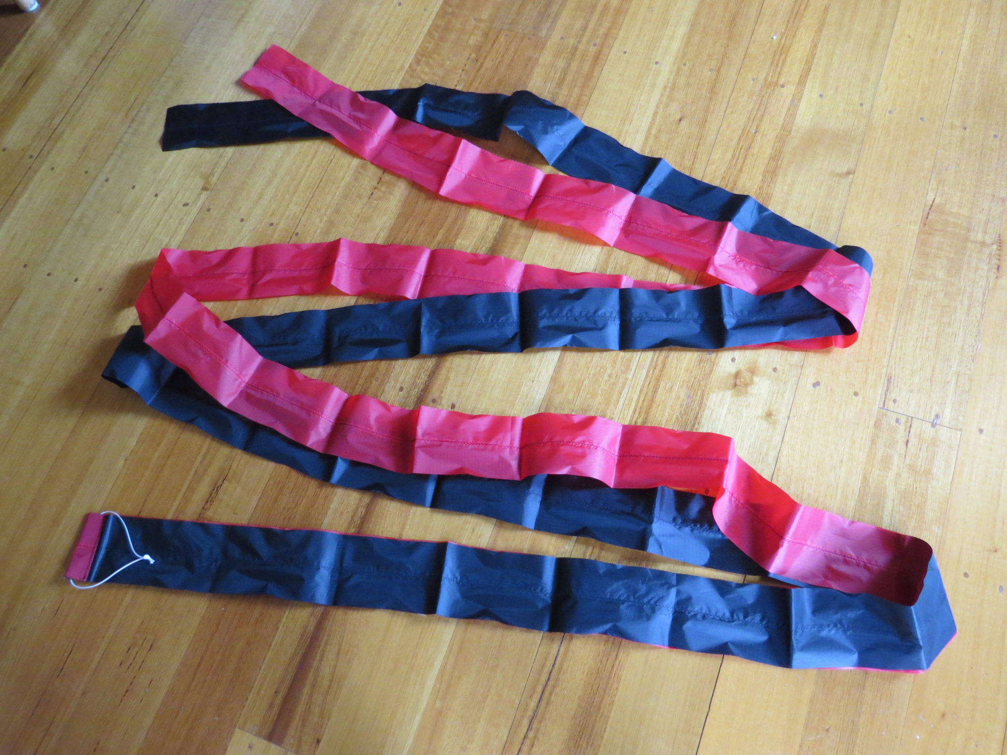 Accessories / Strings / Tails